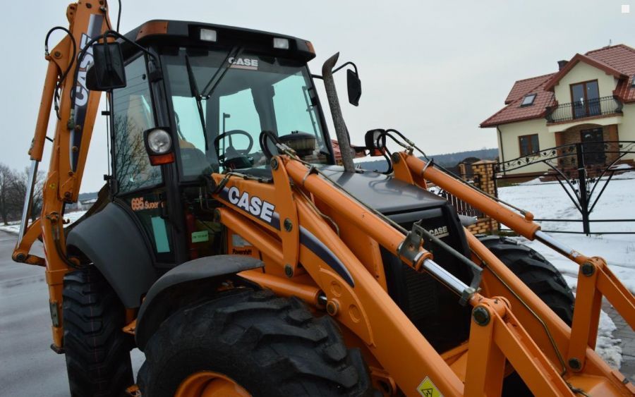 Авто продажа Экскаватор CASE 695 SR 2006 года выпуска в Запорожье, купить авто Id ap58917cc7.